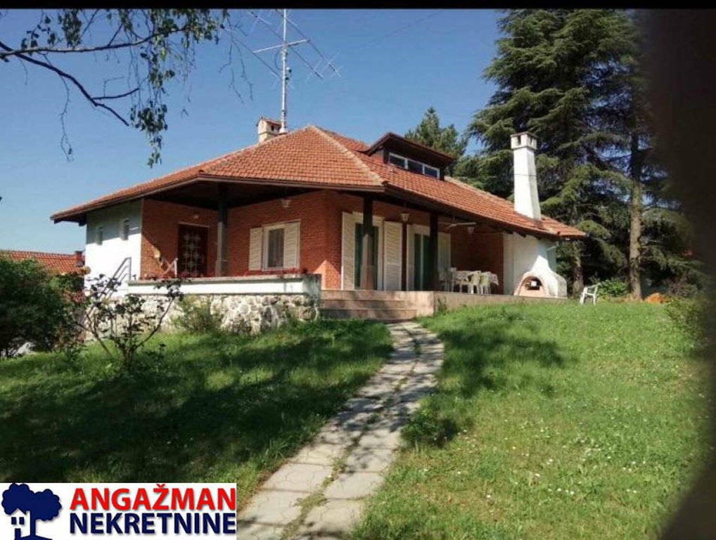 Kuća, Beograd - Grocka | Prodaja · 186m² · 265.000€