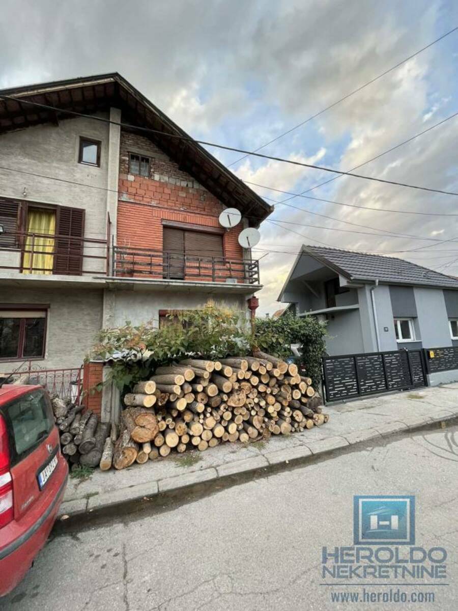 Kuća, Jagodina | Prodaja · 200m² · 60.000€