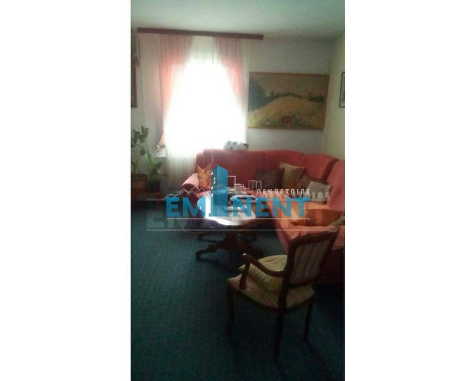 Kuća, Aranđelovac - Stojnik | Prodaja · 250m² · 105.000€