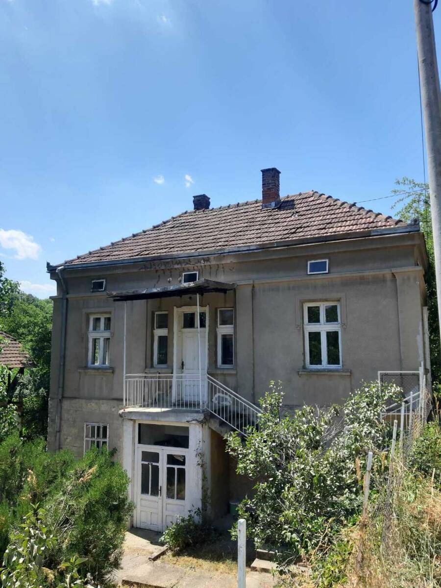 Kuća, Boljevac - 1 km od centra | Prodaja · 130m² · 47.000€