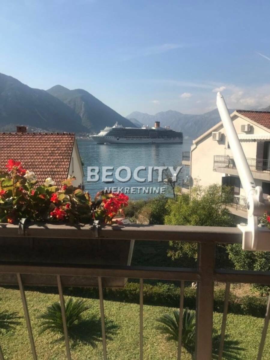 Kuća, Kotor - Dobrota | Prodaja · 200m² · 850.000€