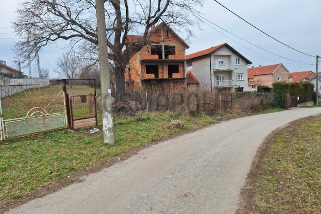 Plac, Beograd - Boleč | Prodaja · 1050m² · 55.000€