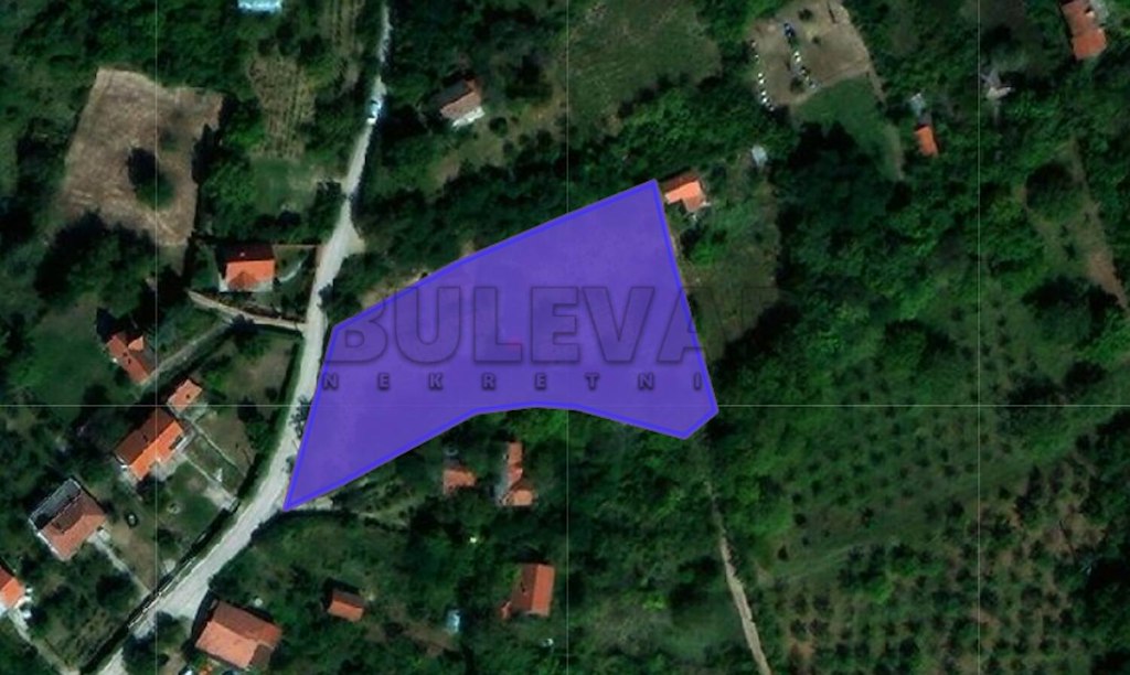 Plac, Niš - Ćele kula | Prodaja · 2890m² · 240.000€