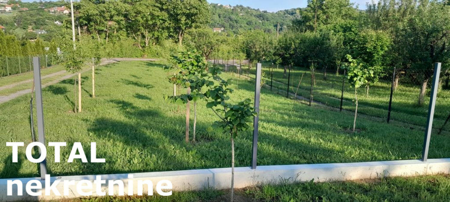 Plac, Sremska Kamenica - Paragovo | Prodaja · 427m² · 42.700€