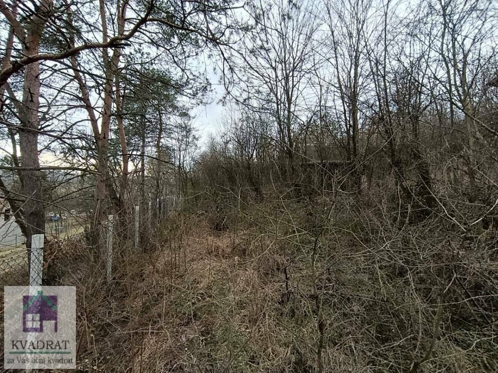Plac, Beograd - Mala Moštanica | Prodaja · 20.000€
