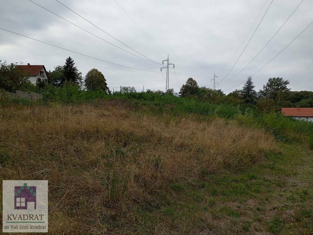 Plac, Beograd - Mala Moštanica | Prodaja · 14.400€