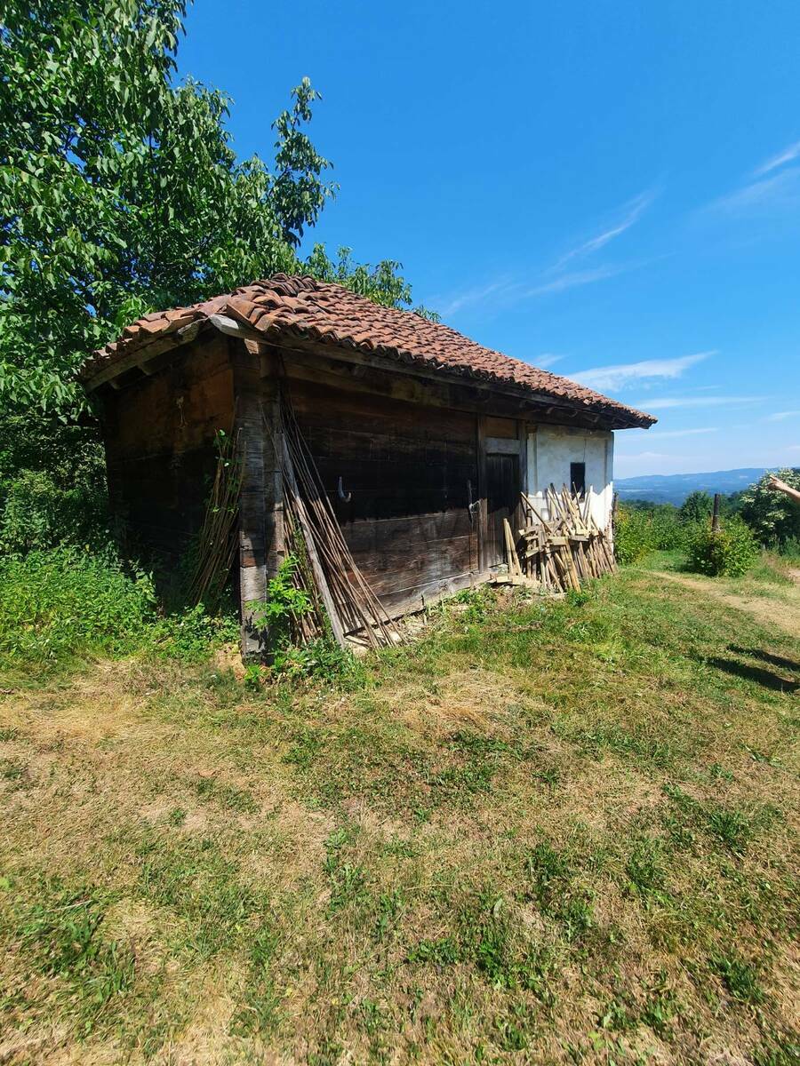 Plac, Lučani - Guča | Prodaja · 49561m² · 18.000€