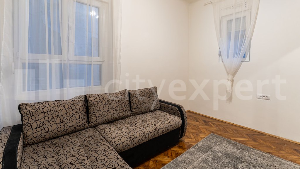 Stan za izdavanje BEZ PROVIZIJE: Garsonjera, 25m², Svetogorska, Stari grad - 500€
