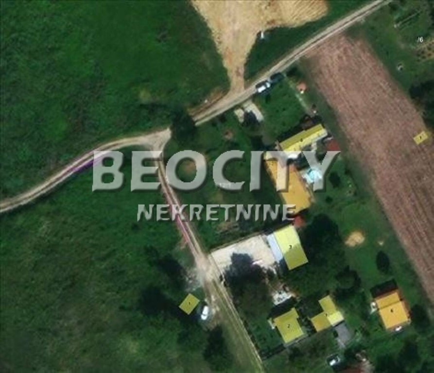 Plac, Novi Sad - Petrovaradin | Prodaja · 1000m² · 95.400€
