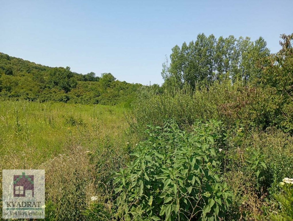 Plac, Beograd – Mala Moštanica | Prodaja · 17.000€