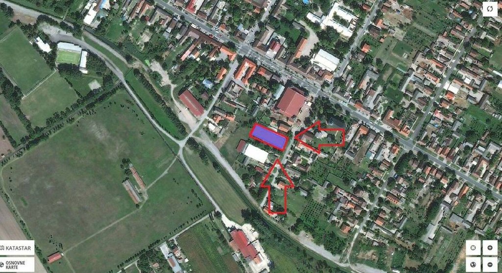 Plac, Kać - Centar | Prodaja · 1267m² · 216.300€
