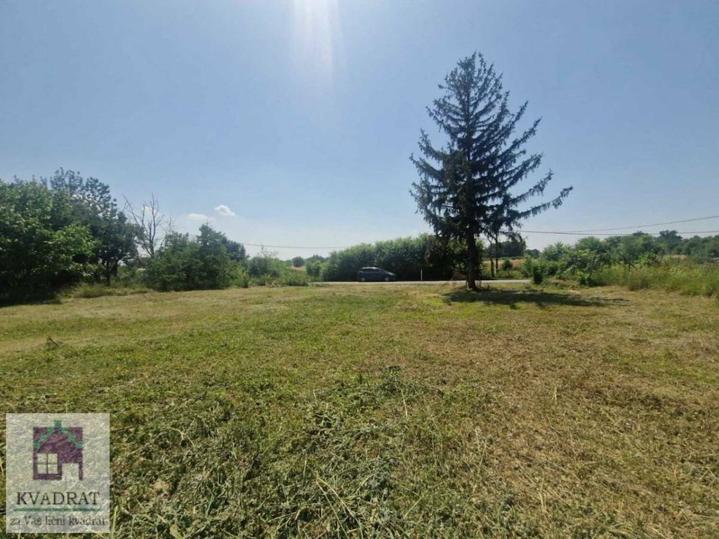 Plac, Beograd - Zvečka | Prodaja · 42.000€