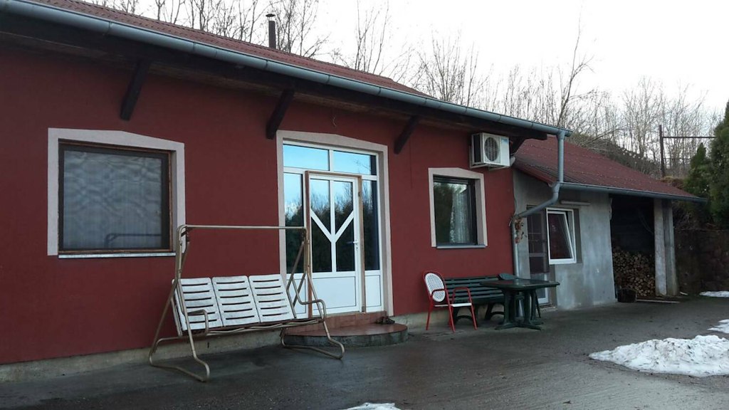 Poslovni prostor / Lokal, Paraćin | Prodaja · 183m² · 95.000€