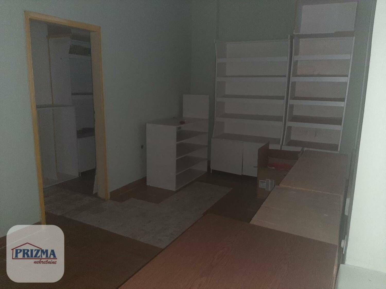 Poslovni prostor / Lokal, Paraćin | Prodaja · 24m² · 12.000€