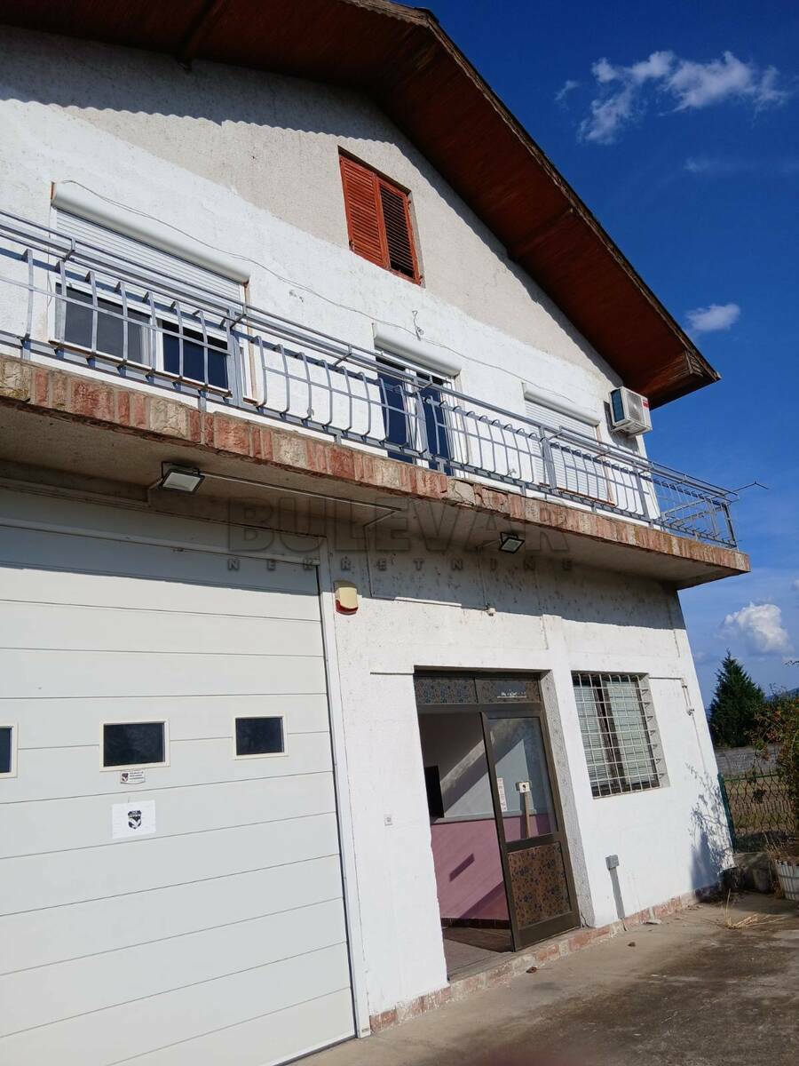 Poslovni prostor / Lokal, Niš - Donje Medjurovo | Prodaja · 1311m² · 280.000€
