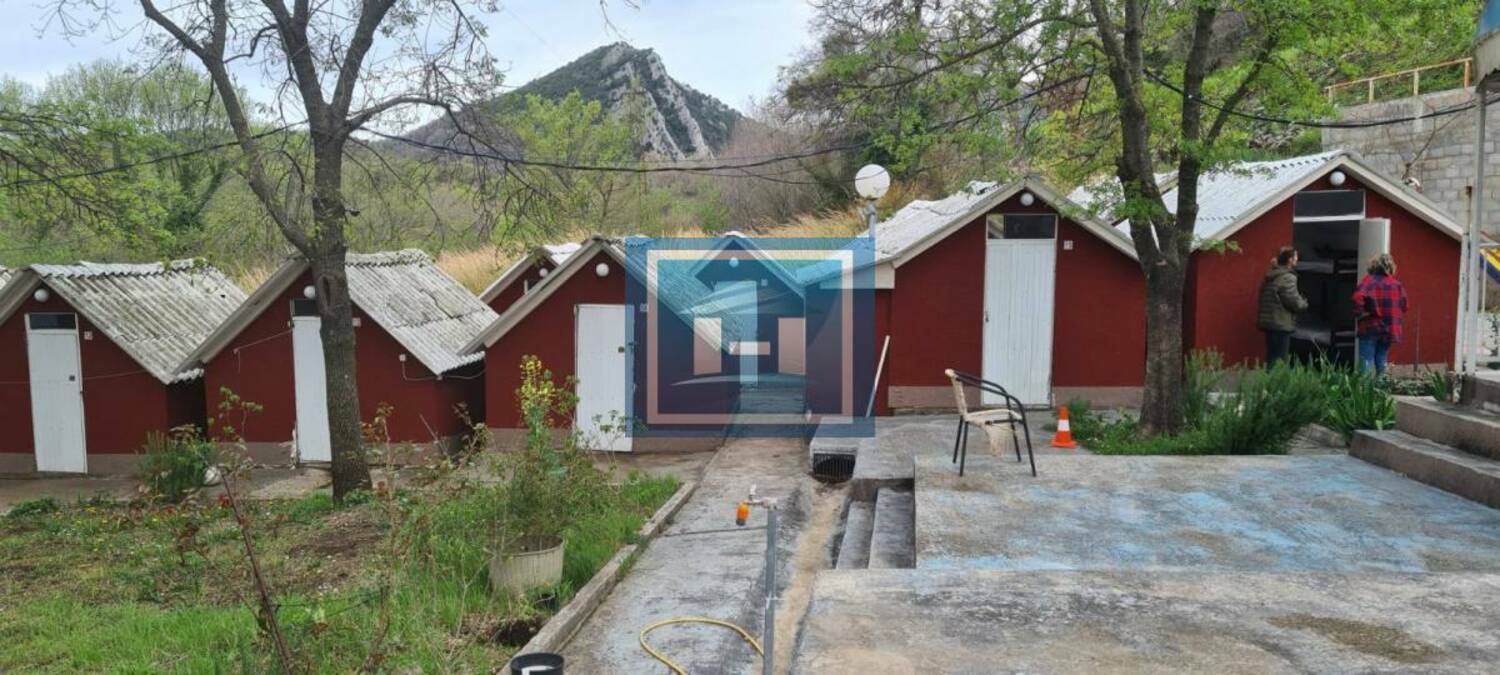 Poslovni prostor / Lokal, Budva | Prodaja · 1281m² · 450.000€