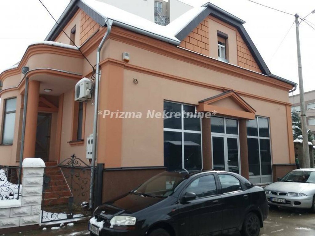Poslovni prostor / Lokal, Paraćin | Prodaja · 536m² · 180.000€