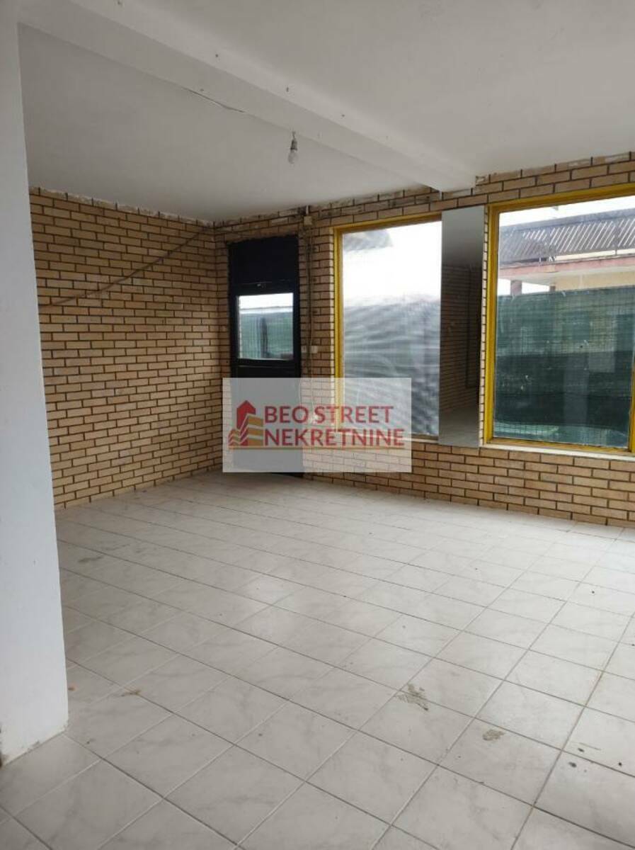 Poslovni prostor / Lokal, Požarevac | Prodaja · 106m² · 127.000€