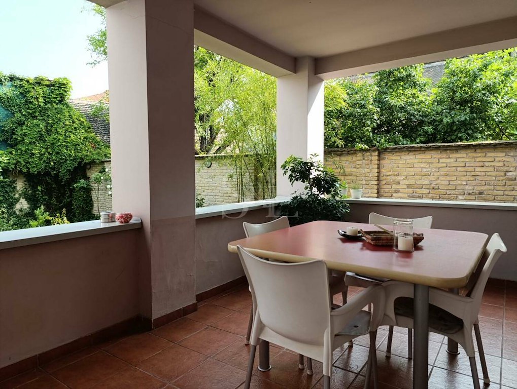 Poslovni prostor / Lokal, Sombor | Prodaja · 659m² · 450.000€