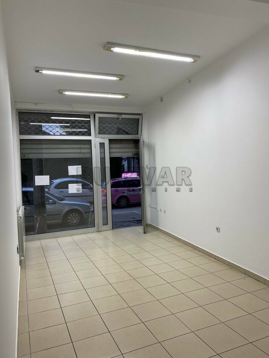 Poslovni prostor / Lokal, Kragujevac - Centar | Prodaja · 21m² · 75.000€