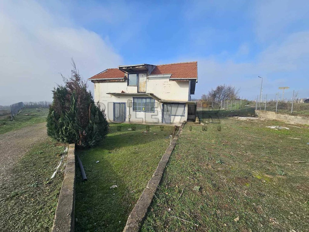 Poslovni prostor / Lokal, Niš - Bubanj | Prodaja · 229m² · 350.000€