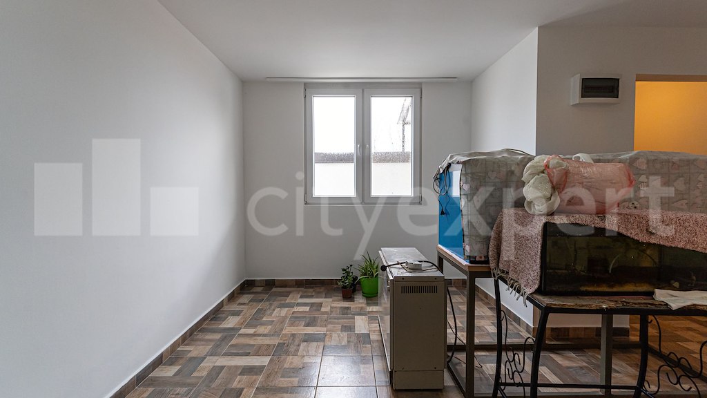 Stan za prodaju - Garsonjera, 24m², Janićija Živanovića, Voždovac - 53000€
