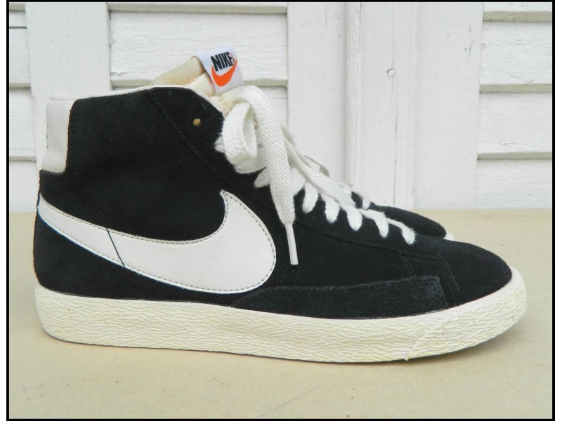 Nike Blazer High VNTG patike black white koža br 40