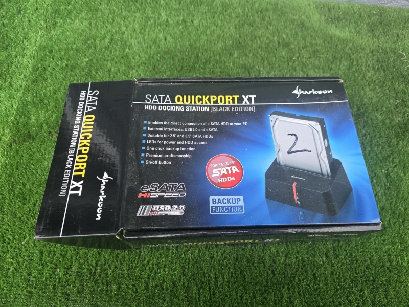 Sharkoon SATA QuickPort XT – docking stanica za HDD SSD