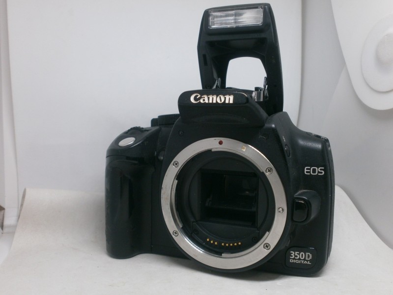 Canon EOS 350D telo