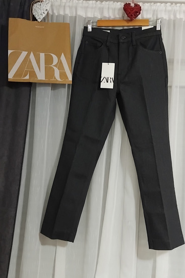 5. Zara ZW collection farmerice sa etiketom 36 S