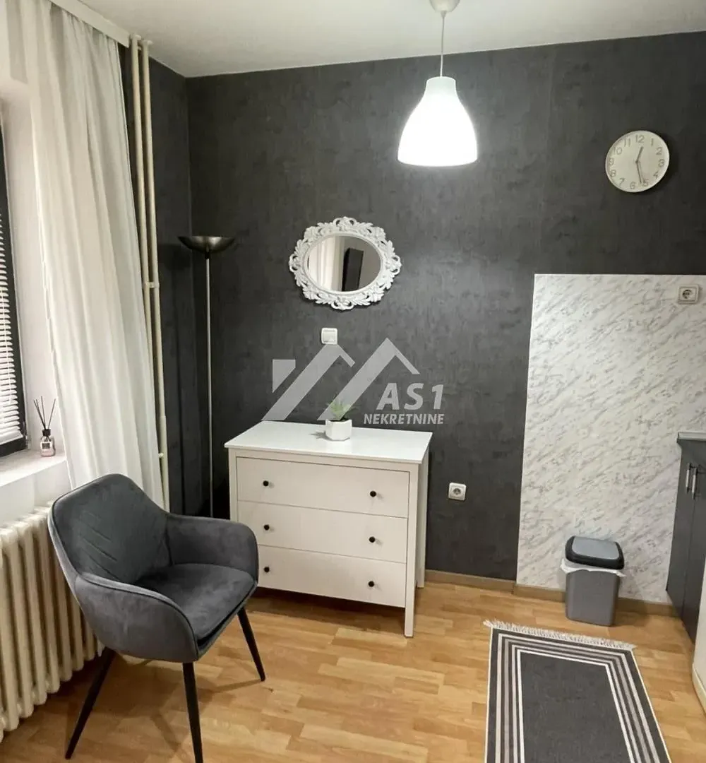 Izdavanje, stan, 25m², Novi Sad Sve Podlokacije, Novi Sad