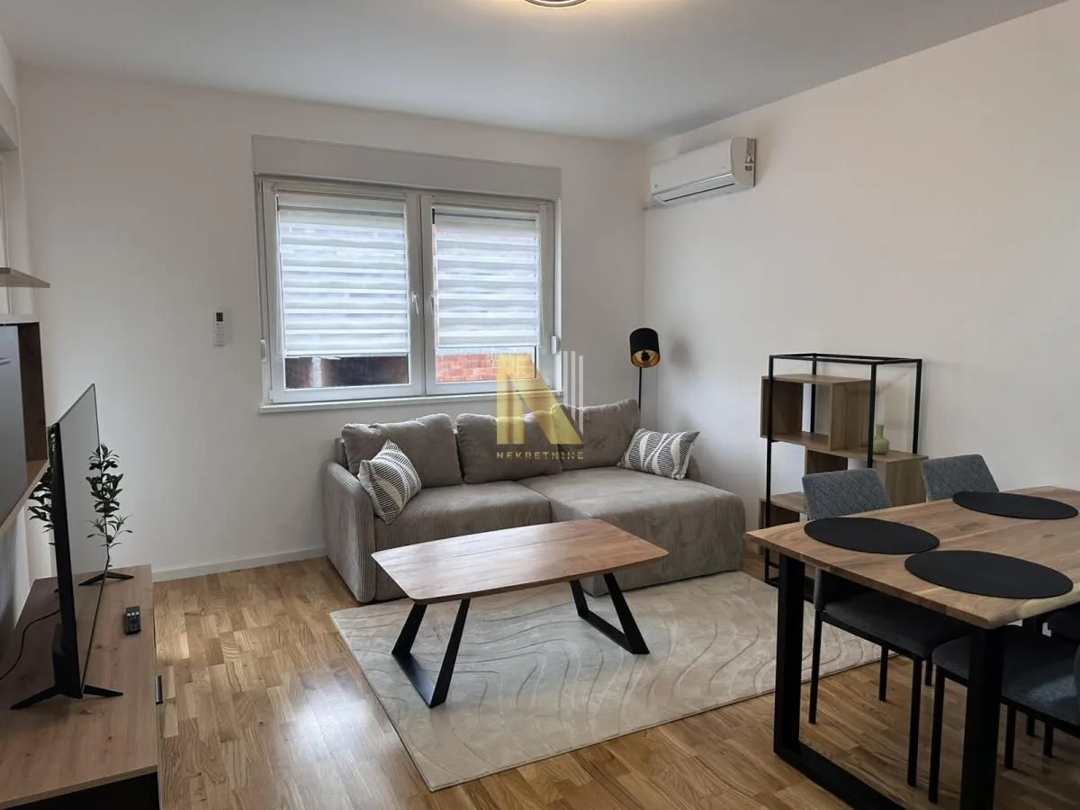 Izdavanje, dvosoban stan, 40m², Adice, Novi Sad Sve Podlokacije