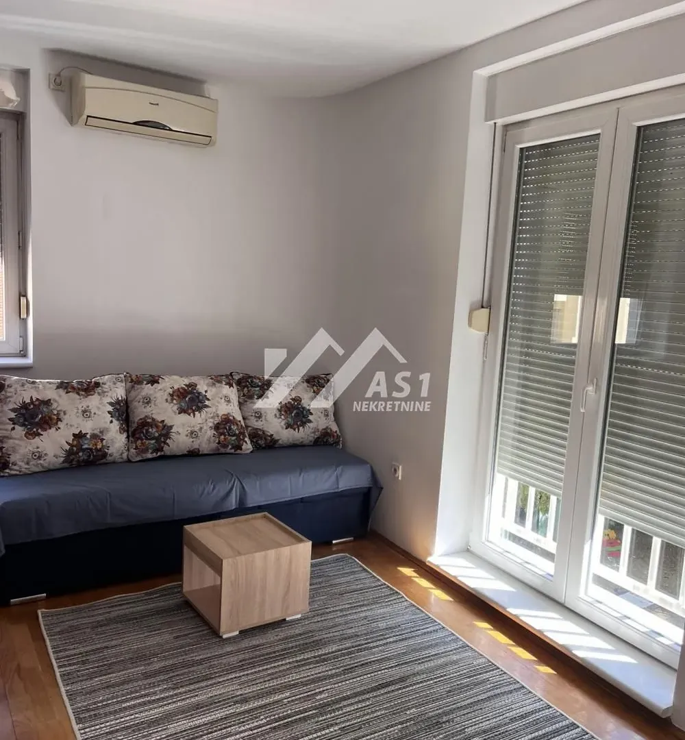 Izdavanje, dvosoban stan, 53m², Novi Sad Sve Podlokacije, Novi Sad