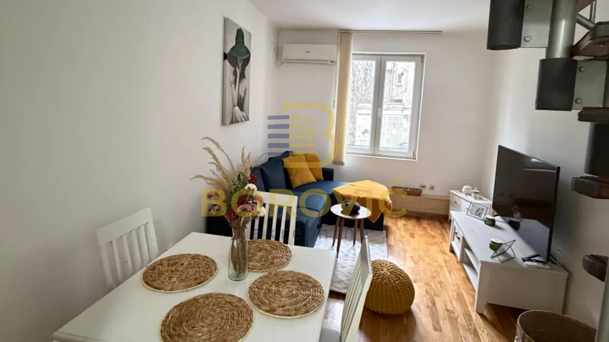 Prodaja, dvosoban stan, 63m², Savski Venac, Beograd