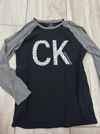 Calvin Klein majca 10-12 god.