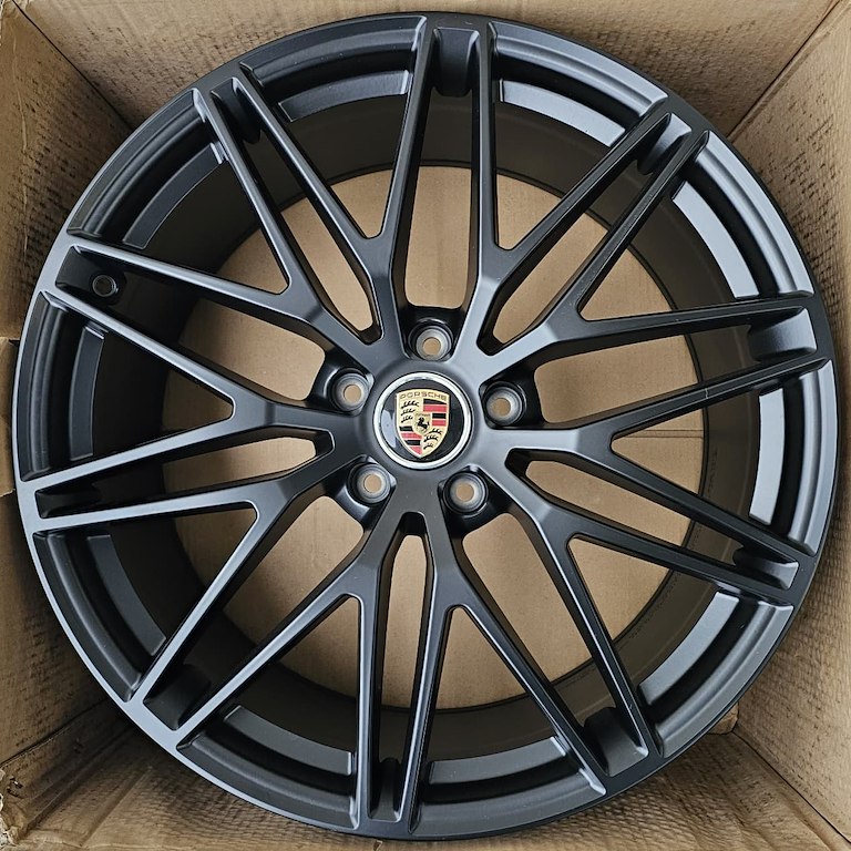 ORIGINAL ALU FELNE ZA PORSCHE
11.5j/10j x22 et52/48 5x130