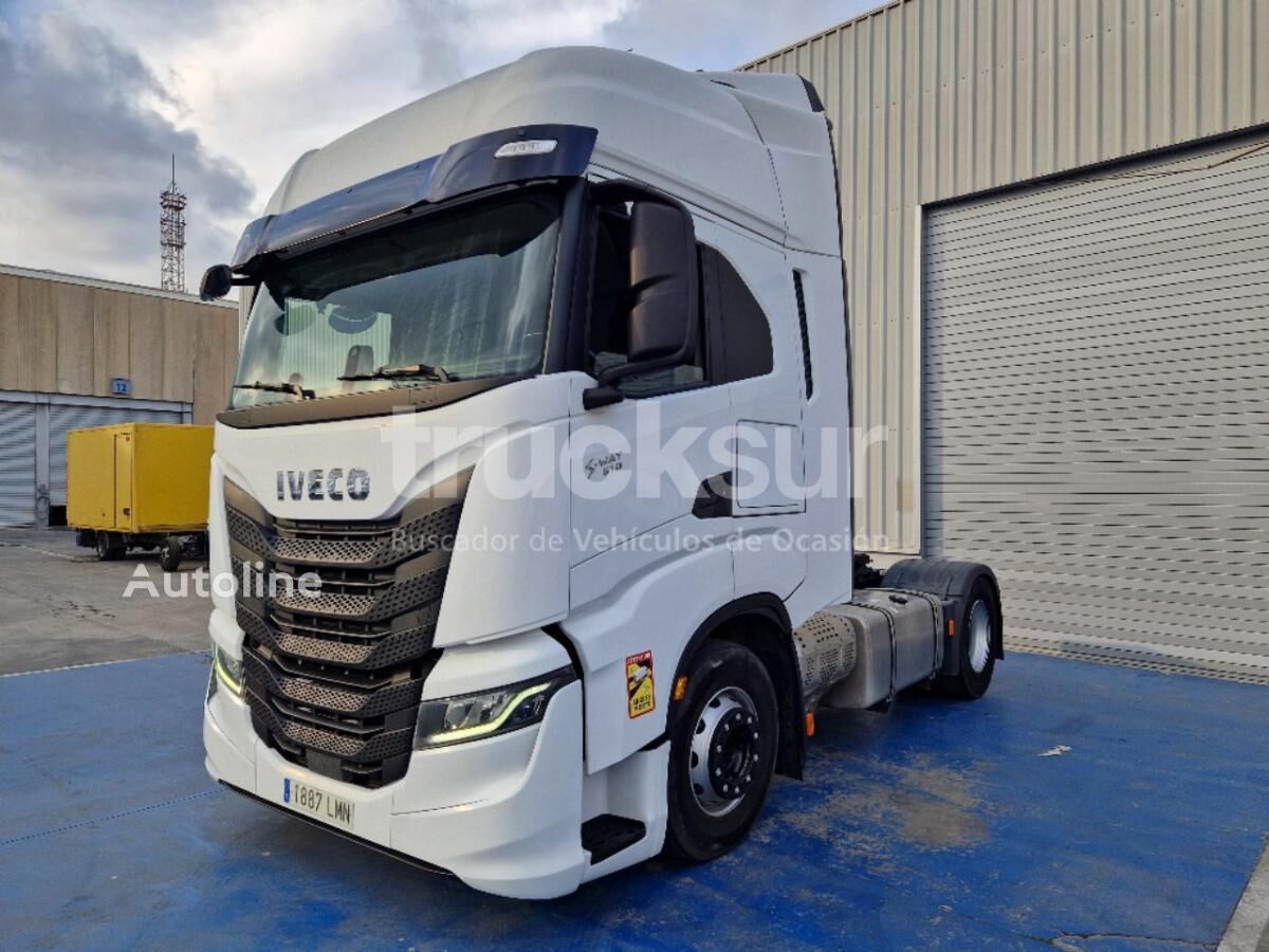 IVECO S-WAY AS440S51T/P tegljač