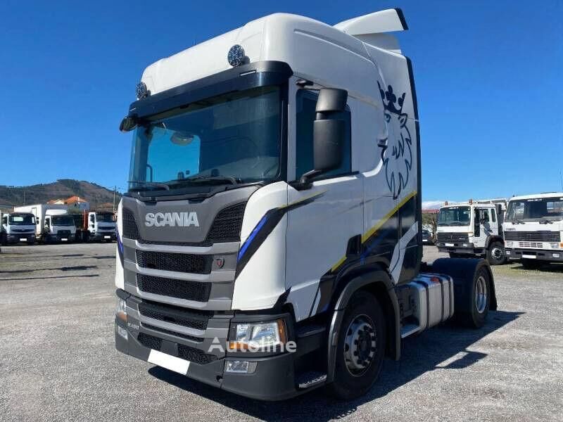 Scania 450 tegljač