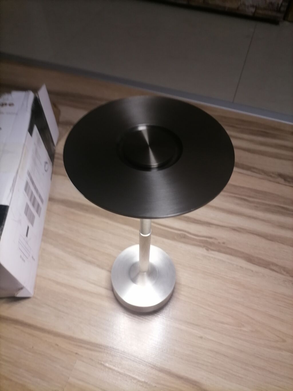 LED stočna lampa „meoaow“ – metal/plastika - Dizajn: elegantno