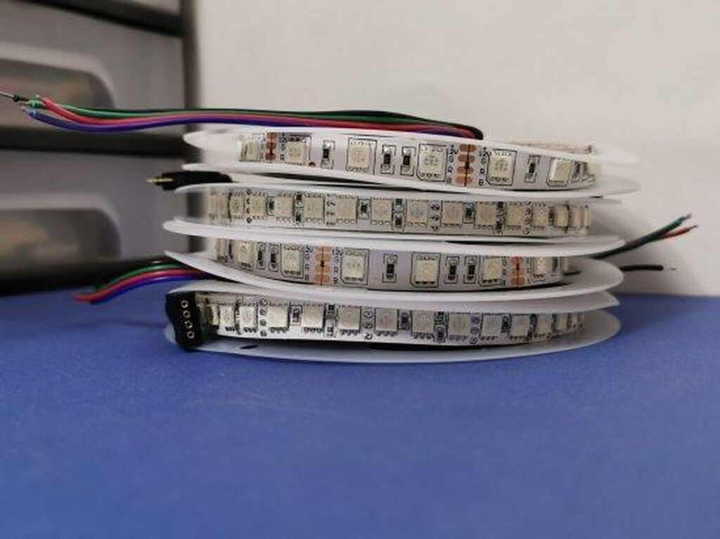 SETOVI:Led traka RGB W smd5050 IP20: 7,2w/m;14,4w/m;28,8w/m