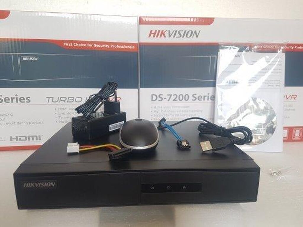 Hikvision Full HD DVR za 8 kamera NOVO. Model: DS-7208HGHI-F1/NTribrid