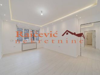 60m² 320.000€
Beograd, Stari grad, Terazije, Kondina