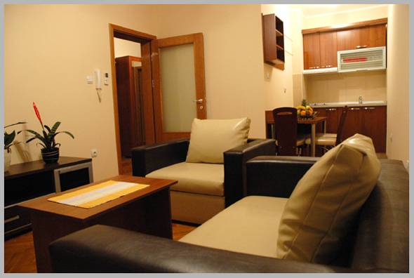 VELEZ APARTMANI, Vrnjačka banja, VRNJACKA 51