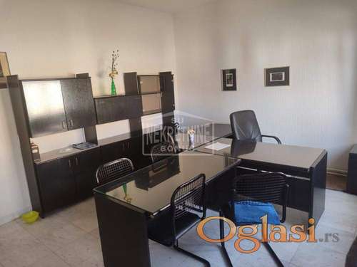 Subotica-centar III-izdaje se poslovni prostor ID#2069