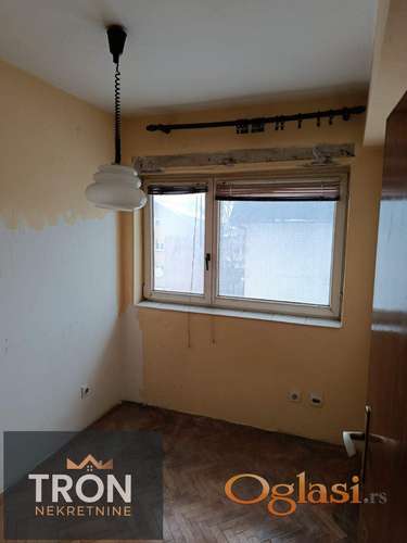 Dupleks za renoviranje 65m2