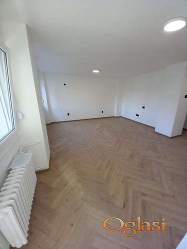 BULEVAR OSLOBOĐENJA - TROSOBAN, 73M2 KOMPLETNO RENOVIRAN