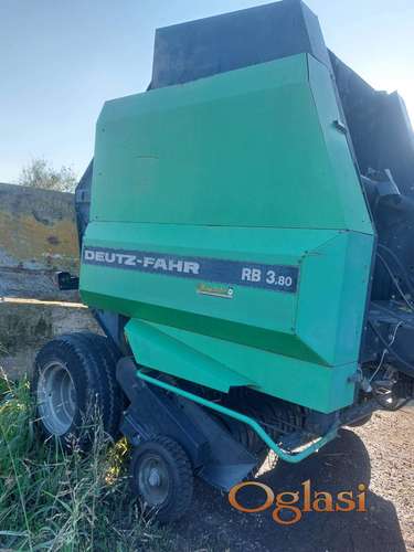 DEUTZ FAHR VARIJABILNA PRESA