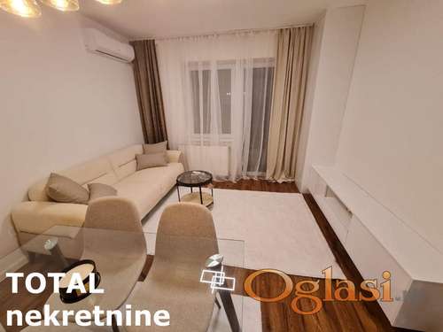Stan NOVI SAD,CENTAR - 35 m2 130000 €, ID: 1102047