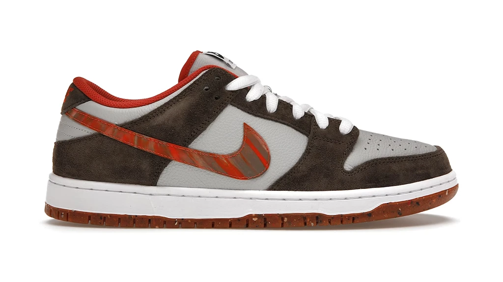 Nike SB Dunk Crushed D.C.
