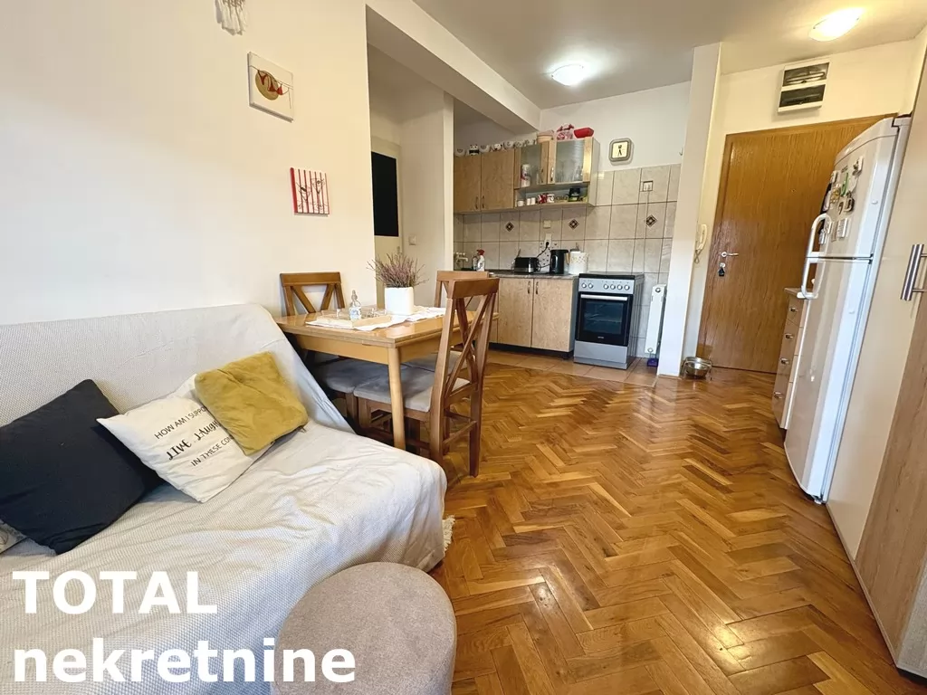 Stan,NOVI SAD,NOVA DETELINARA,kv: 34.00, € 105000, ID: 1101982